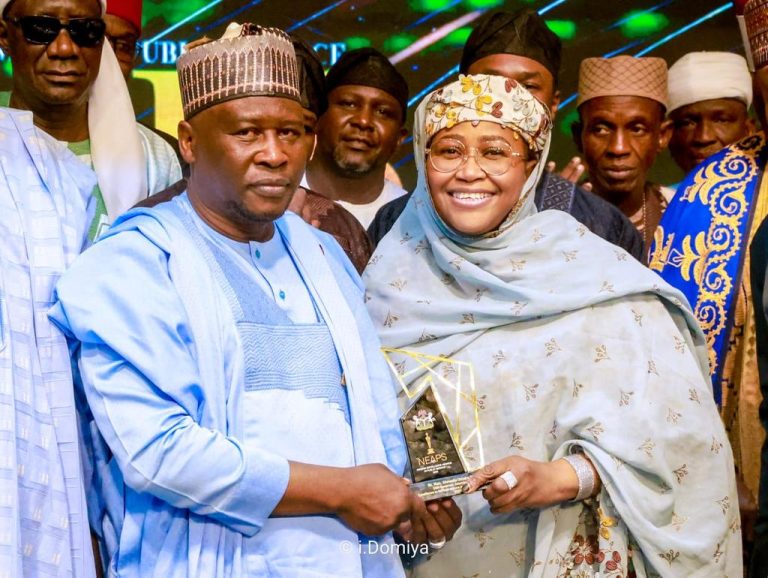 Gov Fintiri Receives NEAPS Governor of the Year Award for Urban ...